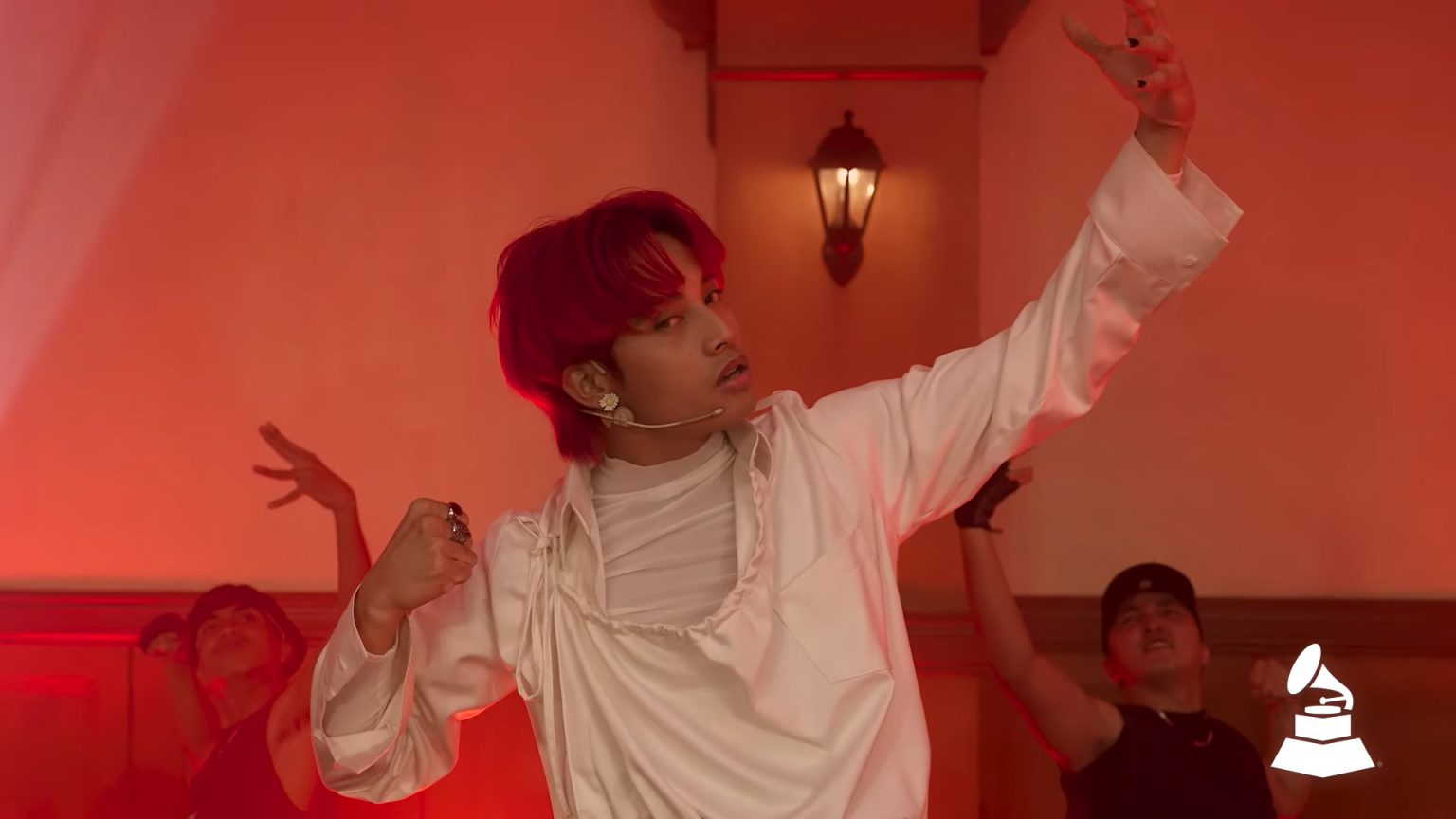 WATCH: FELIP spotlights Filipino pride in performance of ‘Bulan’ for ...